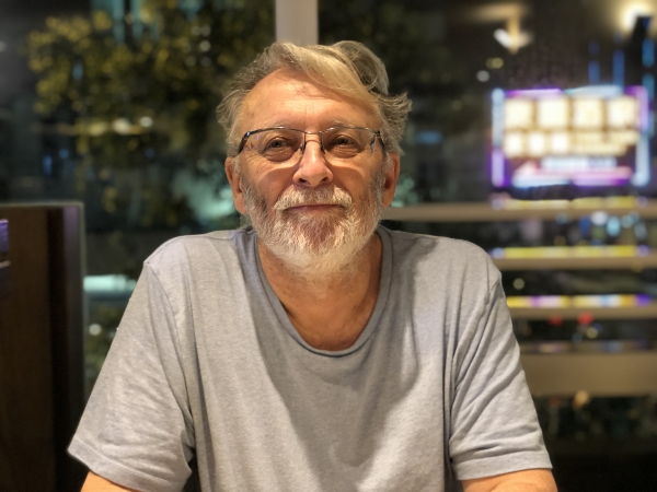 5b1b2ab1f033bfe029f9b4a5_lgx.jpg?1558082442